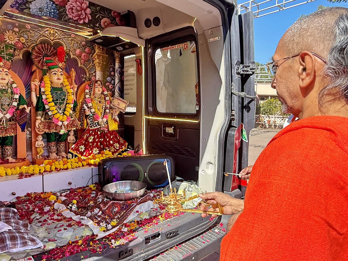 Jetalpur Mandir 200 Years Rath Swagat – 19 Dec 2025 - HKShastri